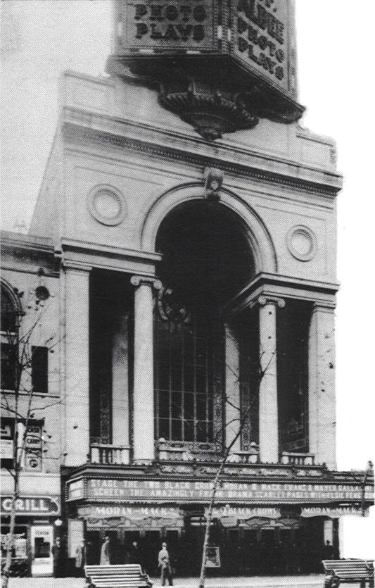 Cincinnati: Classic Movie Palaces and Other Theaters - Architecture ...